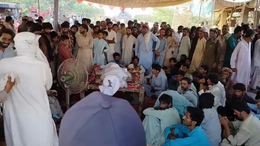 Police Van Attack Leaves 2 Dead 3 Policemen Injured In Dera Murad Jamali